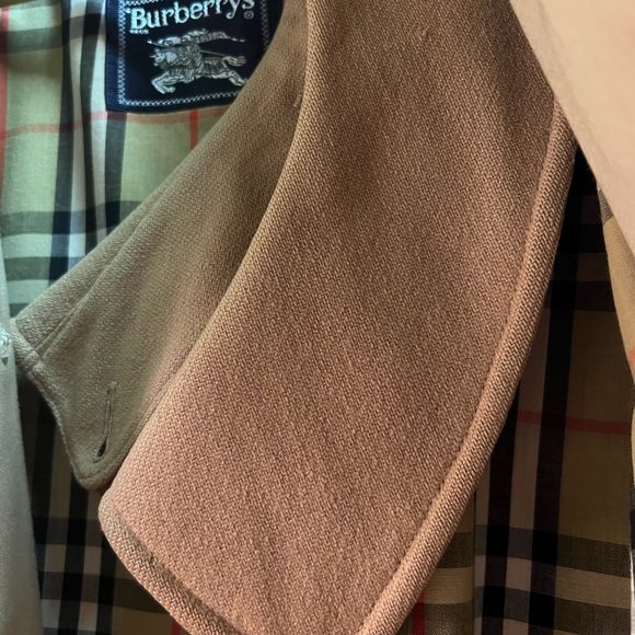 Burberry | Jackets & Coats | Burberry Iconic Trench Coat | Poshmark